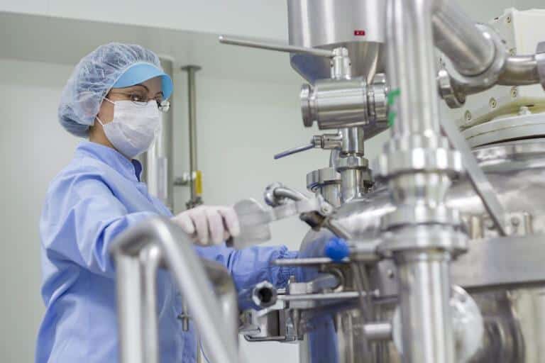 How CDMOs are Revolutionizing the Pharma Industry | CDMO Manufacturing